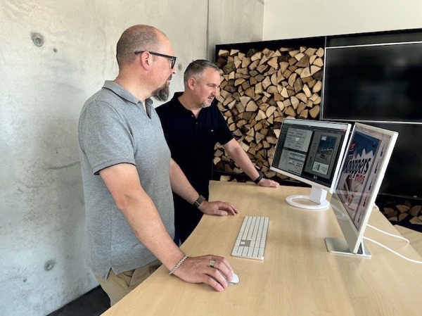 Highly automated artwork proofreading for 100% quality already at the ...